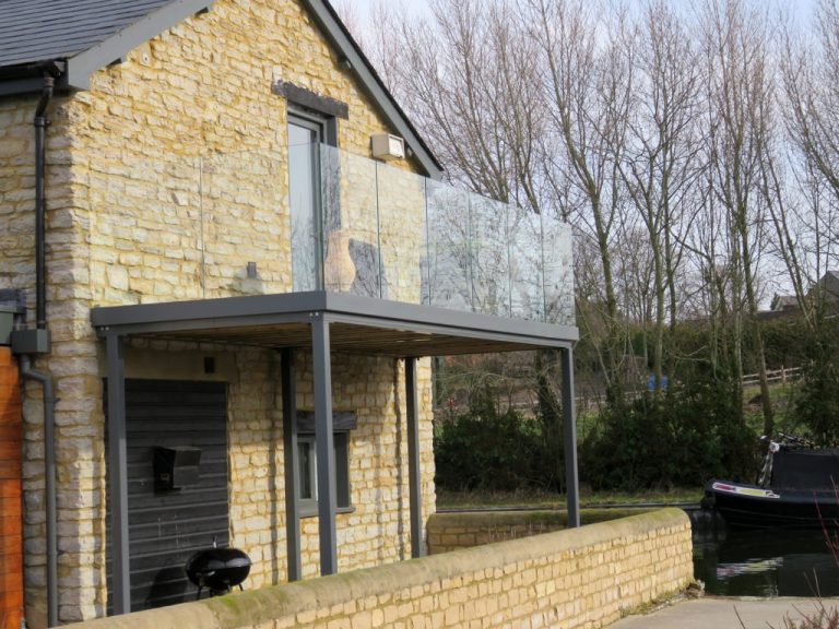 Best Frameless Glass Balconies | Frameless Balconies | Bvbb