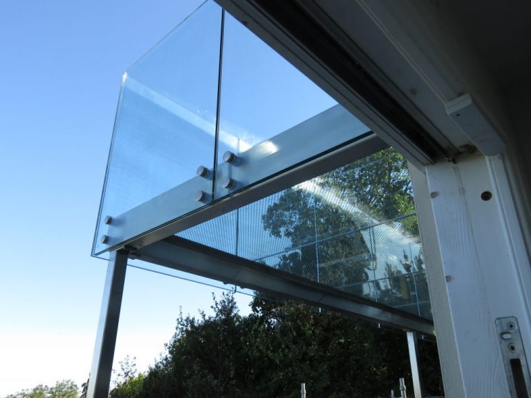 Best Frameless Glass Balconies | Frameless Balconies | Bvbb